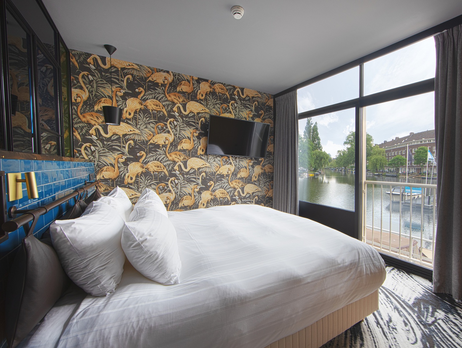 Apollo Hotel Amsterdam, a Tribute Portfolio Hotel